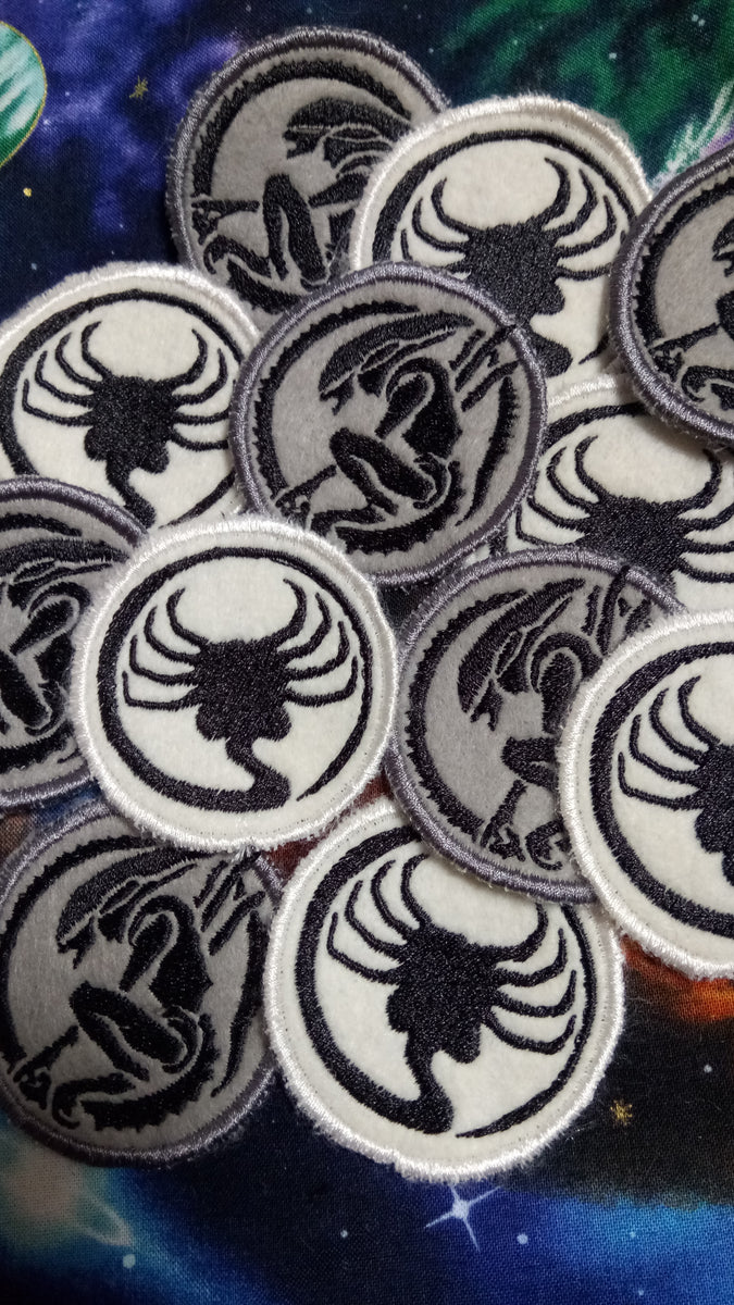 Aliens Patches (inspired by source material) – PrimaDiana